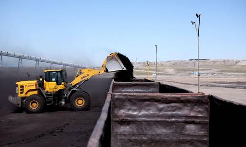 “Шивээ Овоо” уурхайн ажилчдын гүйцэтгэлийн үр дүнг 50 хүртэл хувиар нэмэх үүрэг өглөө