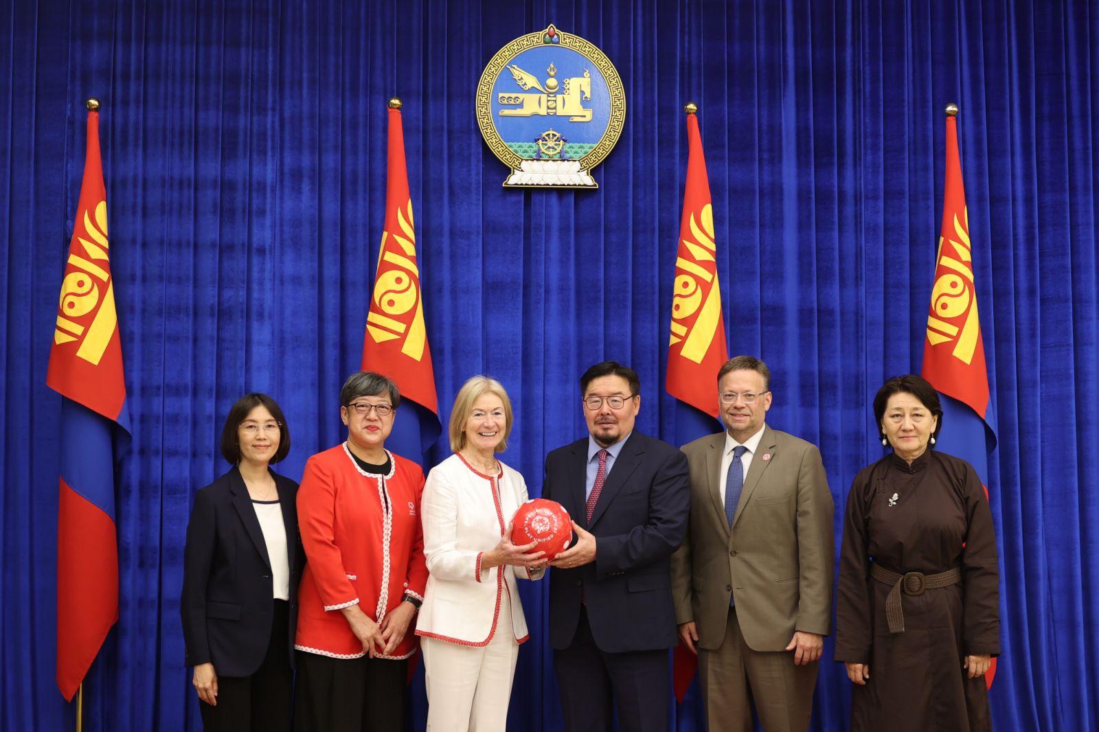 Ерөнхий сайд тусгай олимпыг бүх талаар дэмжихээ илэрхийлэв