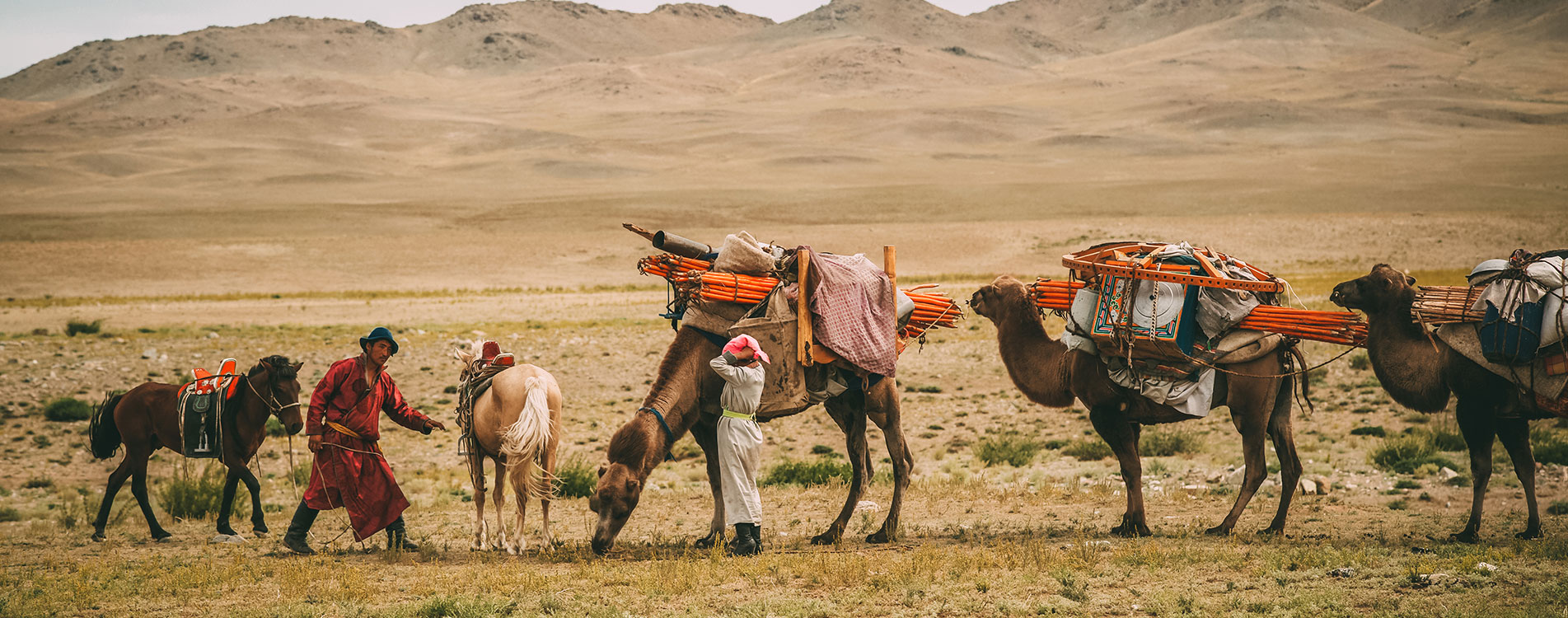 What to Expect When You Stay with a Nomadic Family in Mongolia