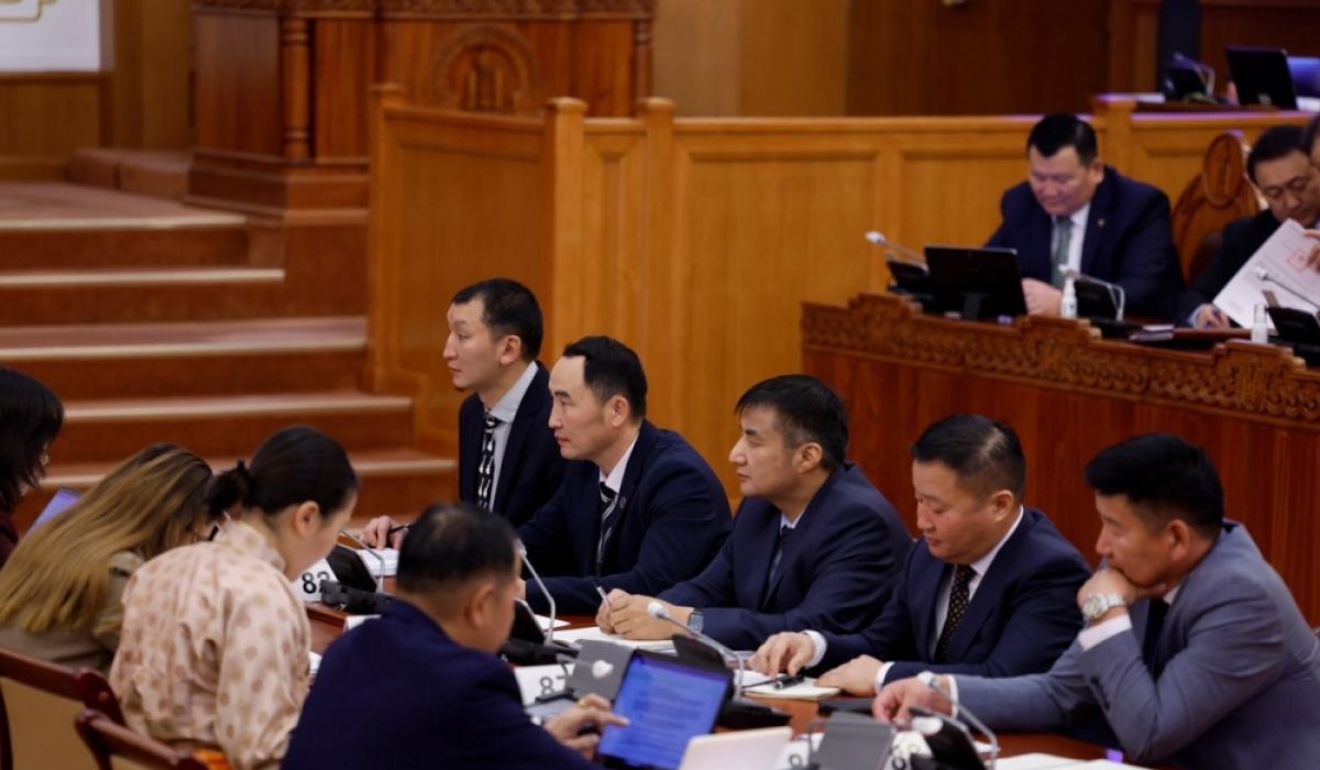 Гэрийн тэжээвэр амьтны тухай хуулийн төслийг эцсийн хэлэлцүүлэгт бэлтгүүлэхээр Байнгын хороонд