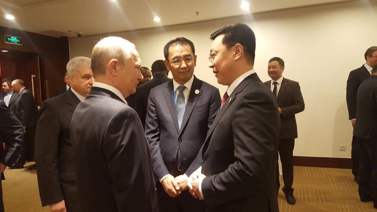 Ерөнхий сайд Ж Эрдэнэбат ОХУ ын Ерөнхийлөгч В Путинтай уулзлаа