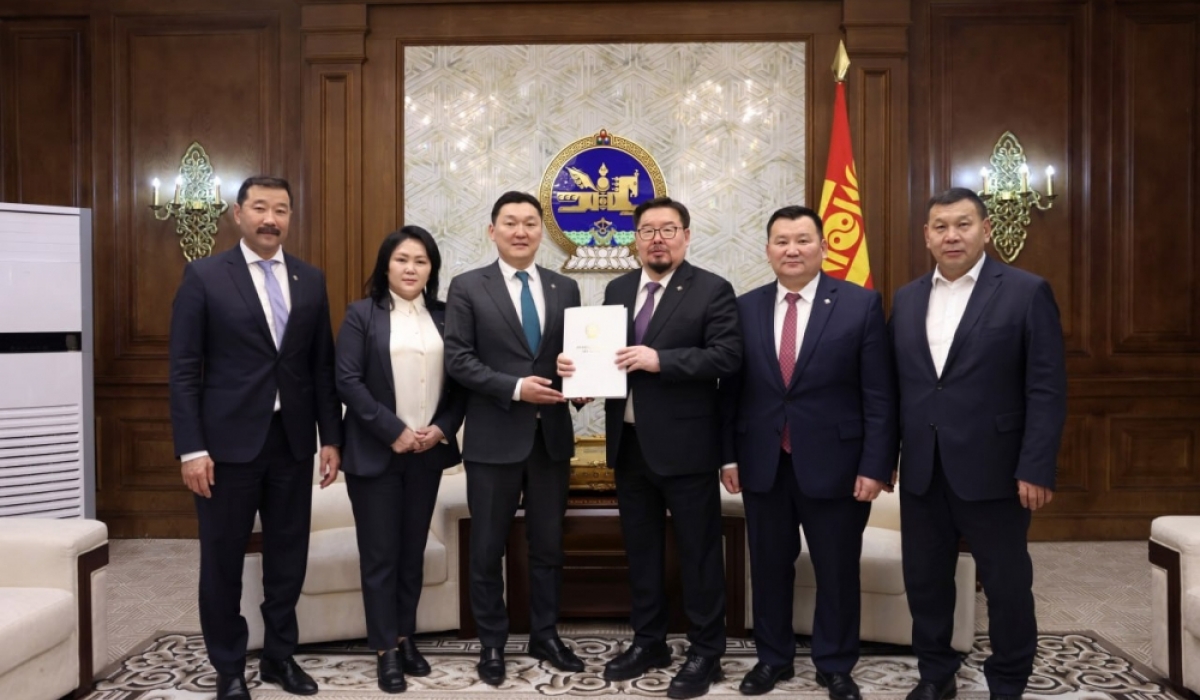 Малчны тэтгэврийн даатгалын шимтгэлийг нөхөн төлүүлэх хуулийн төслийг өргөн барилаа