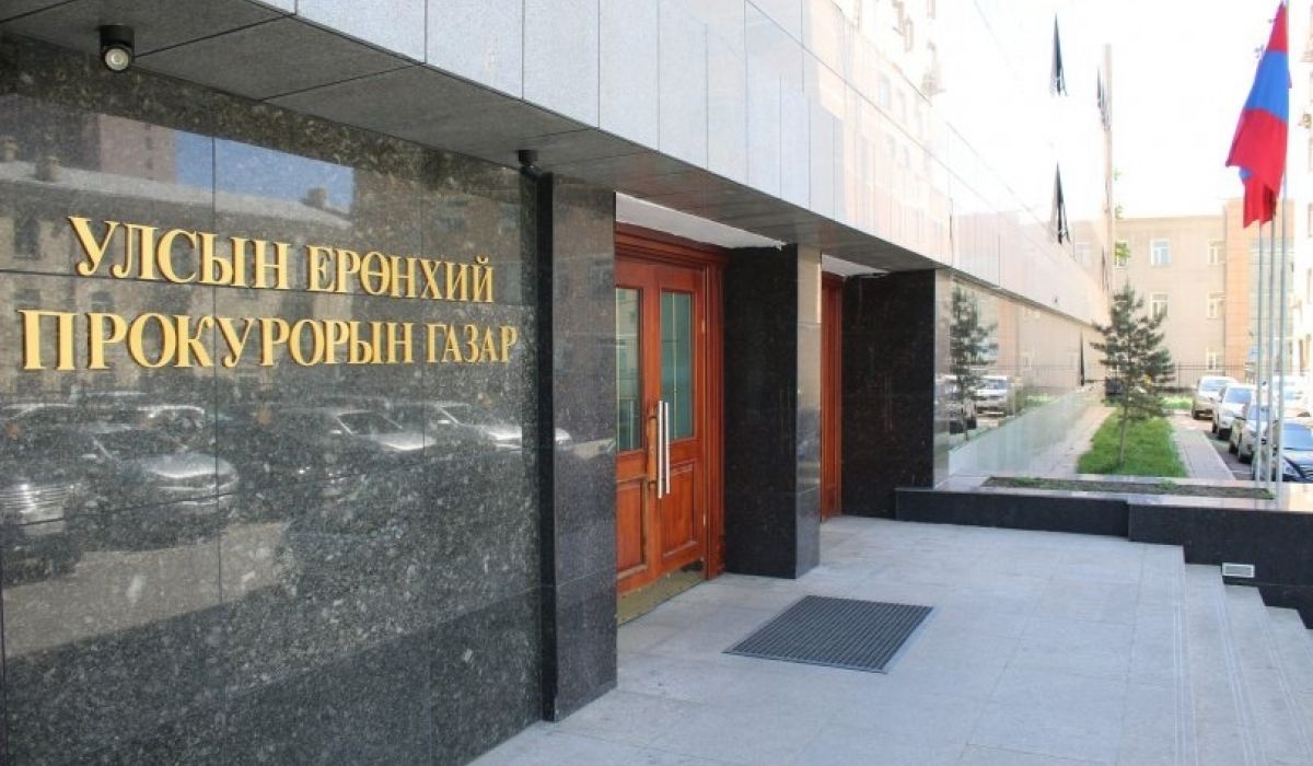 Хуурамч гадаад паспорт гаргуулахаар хахууль өгсөн хэрэгт яллах дүгнэлт үйлджээ