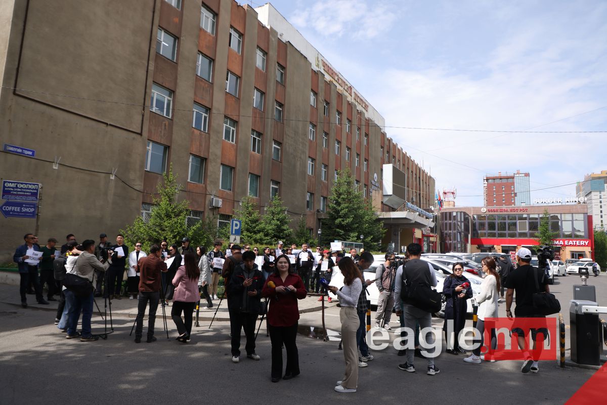 Улсын дээд шүүхээс П Батчулуун эмчийг цагаатгалаа