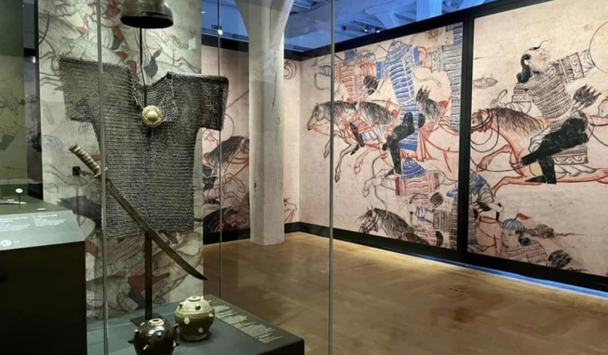 “Чингис хаан Монголчууд дэлхийг өөрчилсөн нь” үзэсгэлэн Францад нээлтээ хийлээ